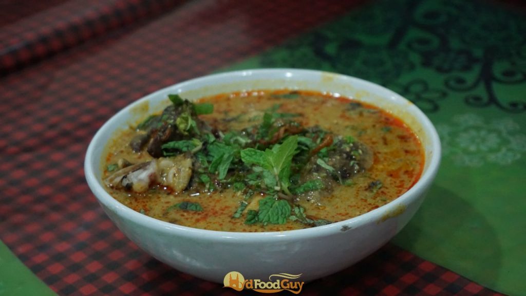 Telangana Food Trail - Traditional Breakfast at Shah Ghouse